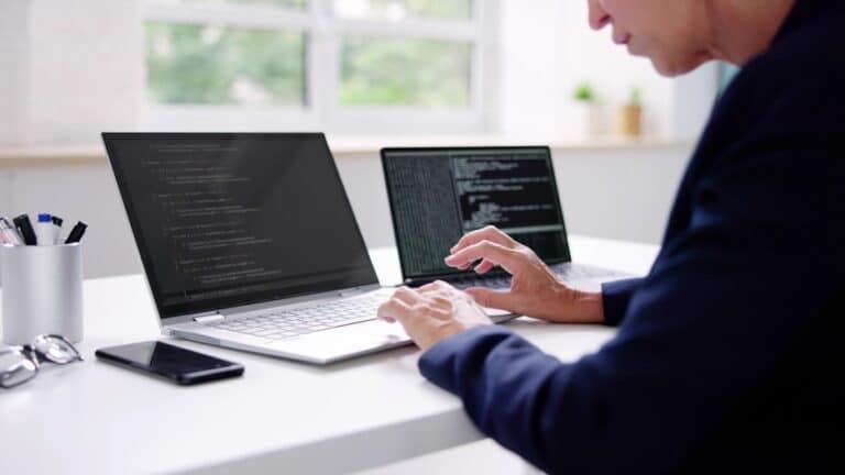 Što je Baza podataka i koje 4 vrste baza podataka poznajemo?